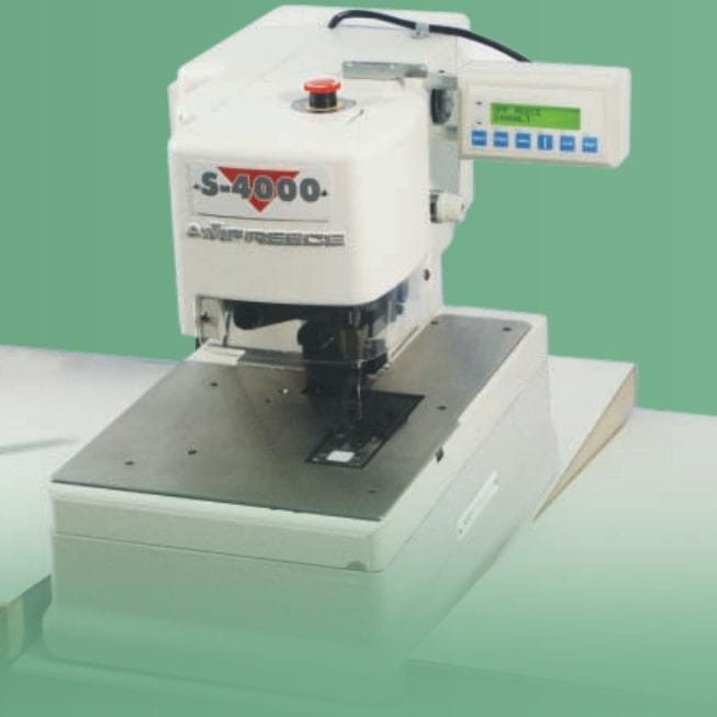 Chain stitch sewing machine - S-4000 TFK - AMF Reece CR, s.r.o ...