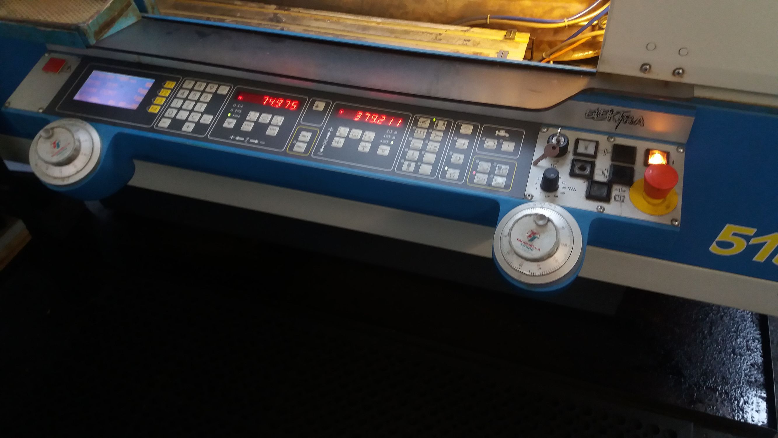 Panel-mount operating panel - Bedienfeld MPC Tacchella Elektra - MQP ...