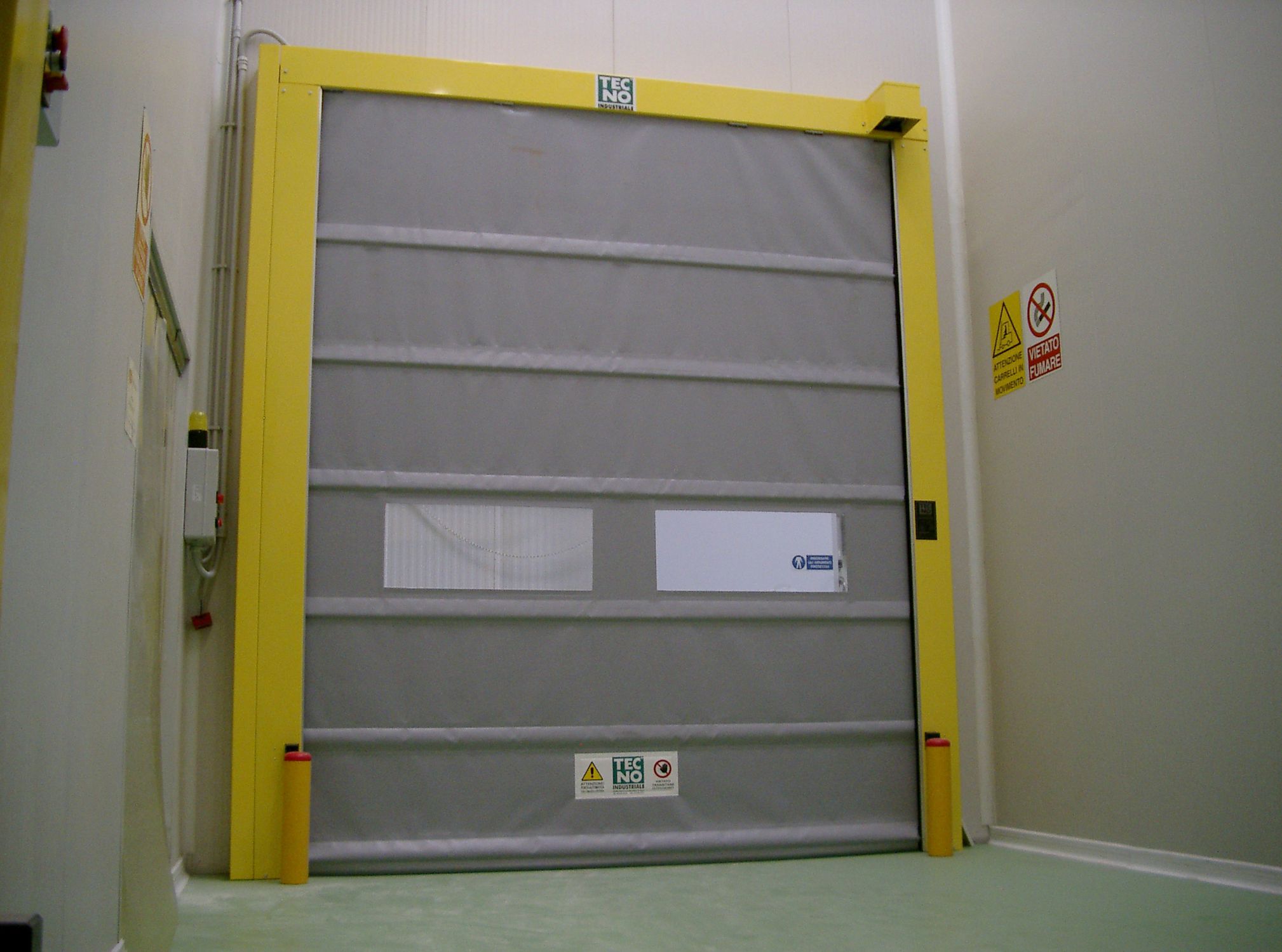 Galvanised steel roller shutter - Safety Pack - Tecnoindustriale s.r.l.