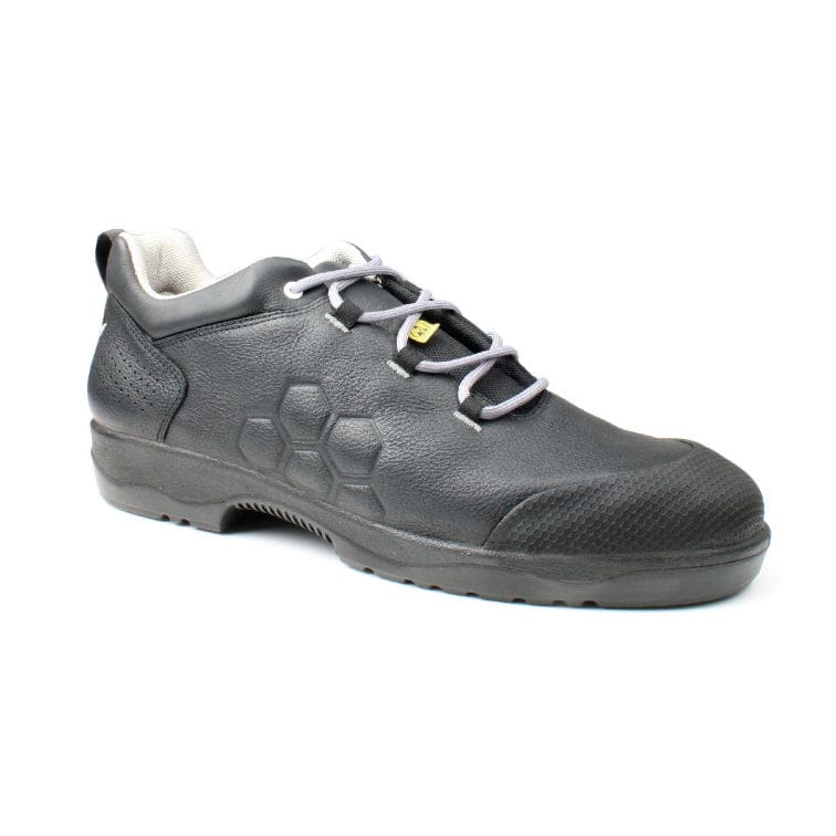Waterproof safety shoes - VADER XXL - ICC - Indústria e Comércio de ...