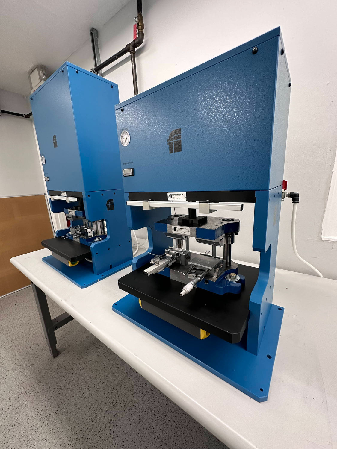 Axial component lead former - Fancort Industries, inc.