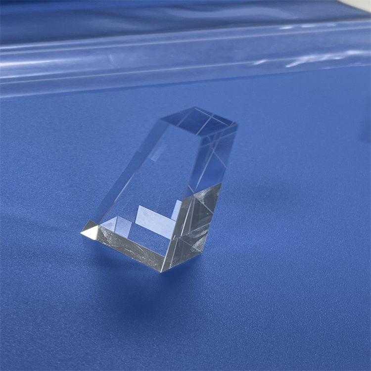 Fused silica prism - CC162 - Changchun Yutai Optics Co., Ltd. - BK7 ...