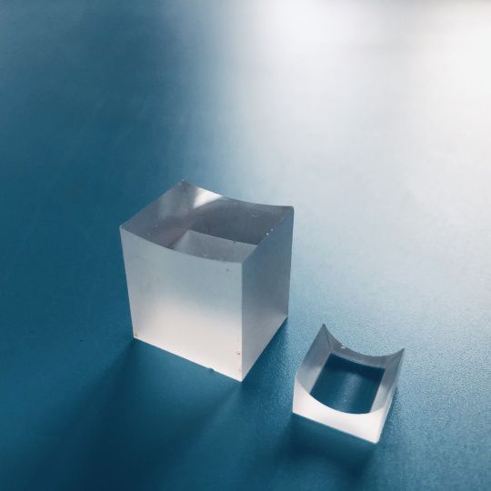 Cylindrical lens element - YT-283 - Changchun Yutai Optics Co., Ltd ...