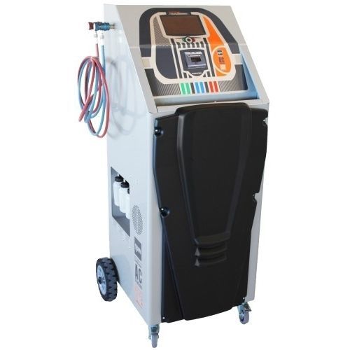 Air conditioning system gas evacuating and refilling device - BREEZE ...
