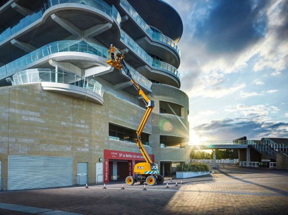 Wheeled articulated boom lift - A45E - JCB - electric / for construction