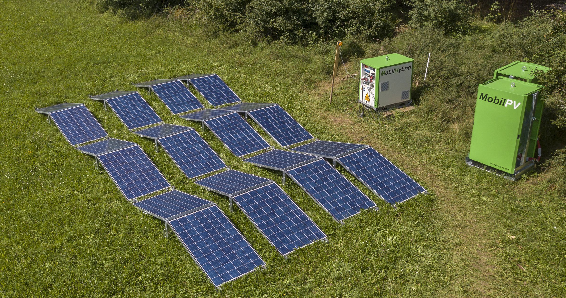 0 - 50 kW solar power plant - Mobil PV 3.6 - MobilHybrid by PV4Life GmbH