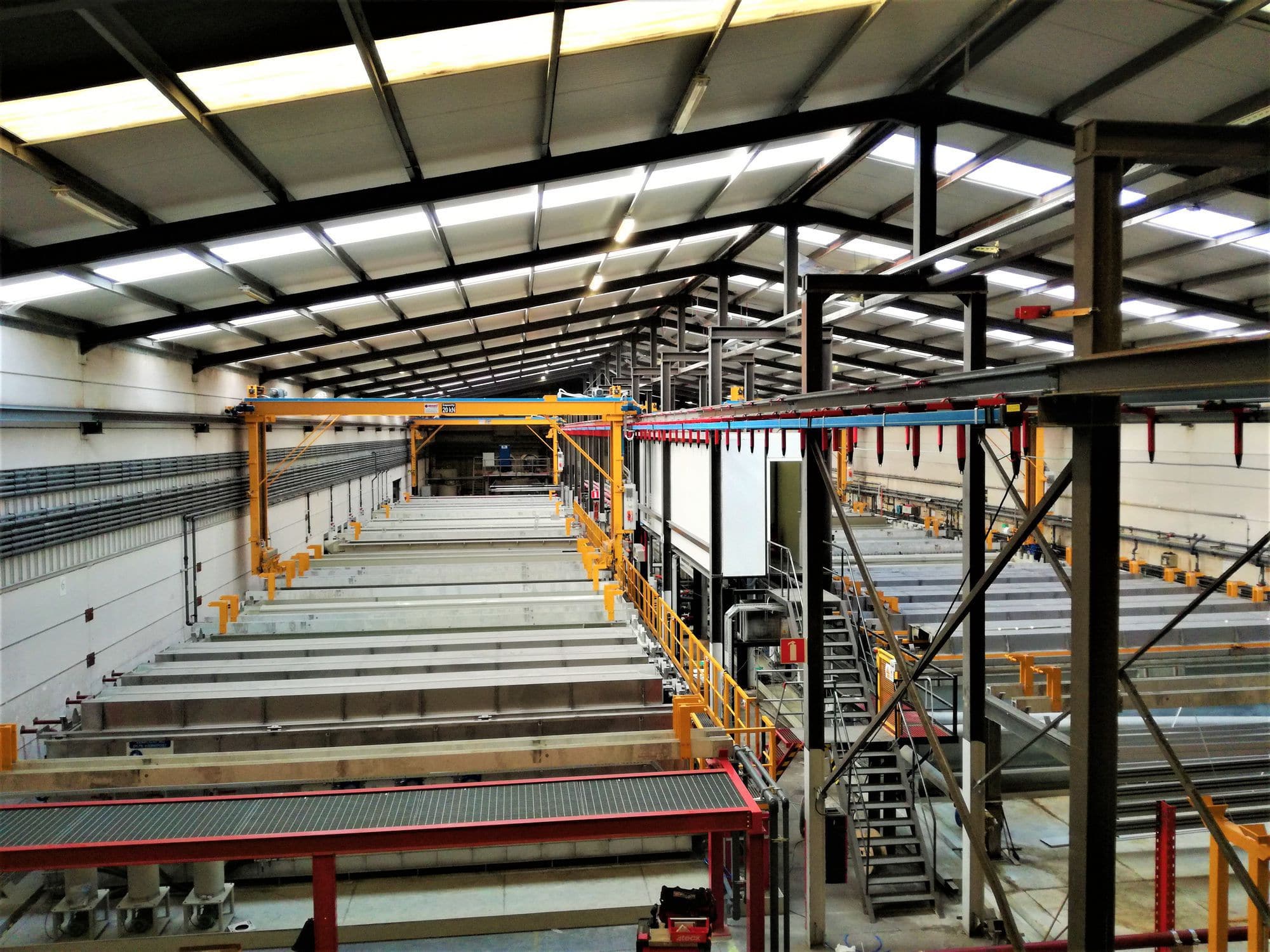 Automatic anodizing plant - MONTI ENGINEERING SRL