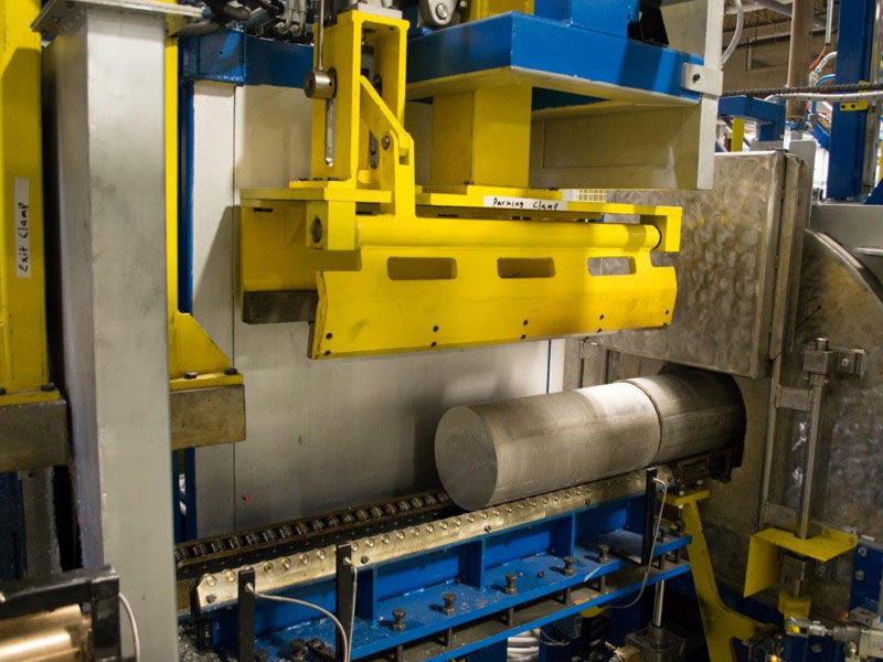 Log sawing machine - OMAV S.P.A. - circular