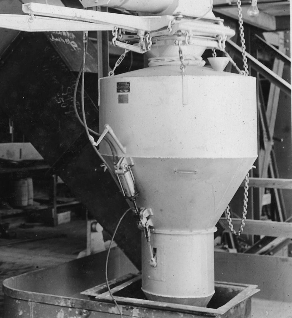 Bulk material weigher - Titan Machinery LP - for powders