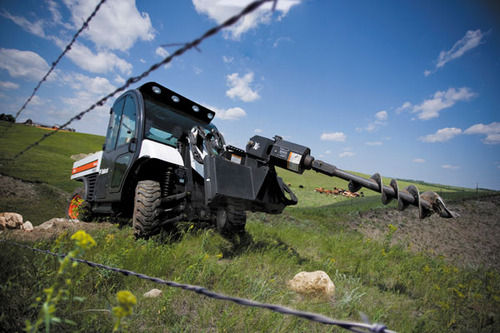 Maintenance utility vehicle - 5600 - BOBCAT - diesel / drop-side