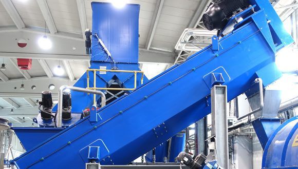 Water cleaning machine - B+B Anlagenbau - for the recycling industry ...