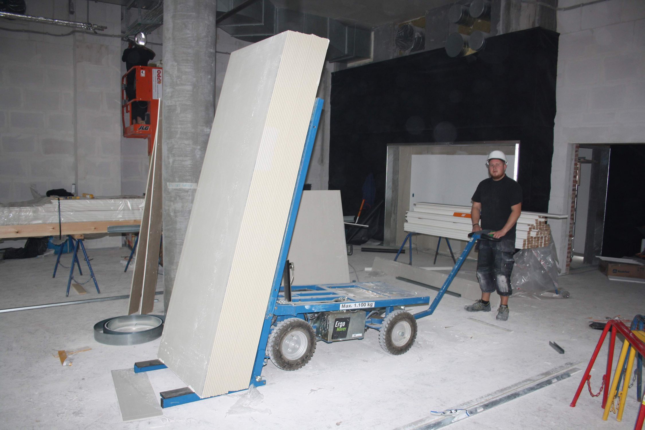 Electric manipulator - ErgoMover - GMV Handling A/S - hydraulic / for ...