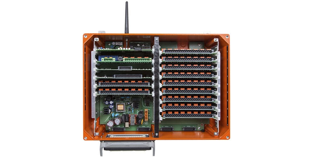 Radio receiver / for radio remote control - FSE 776 radiobus® - HBC ...