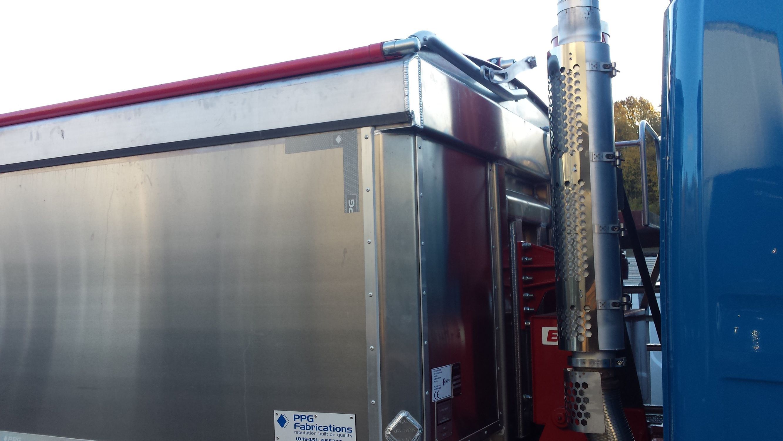 Electro-hydraulic tarpaulin system - STS TIPPER - Transcover