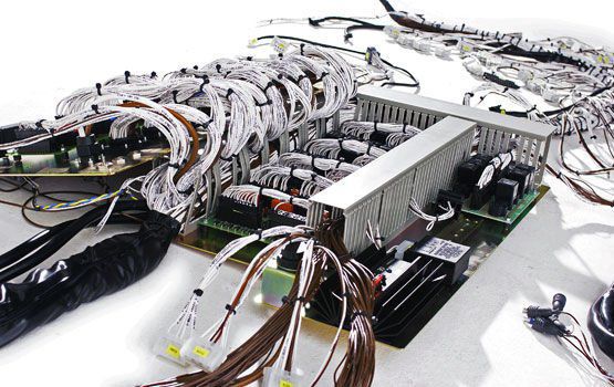 Control cable assembly - LEONI - plug-in