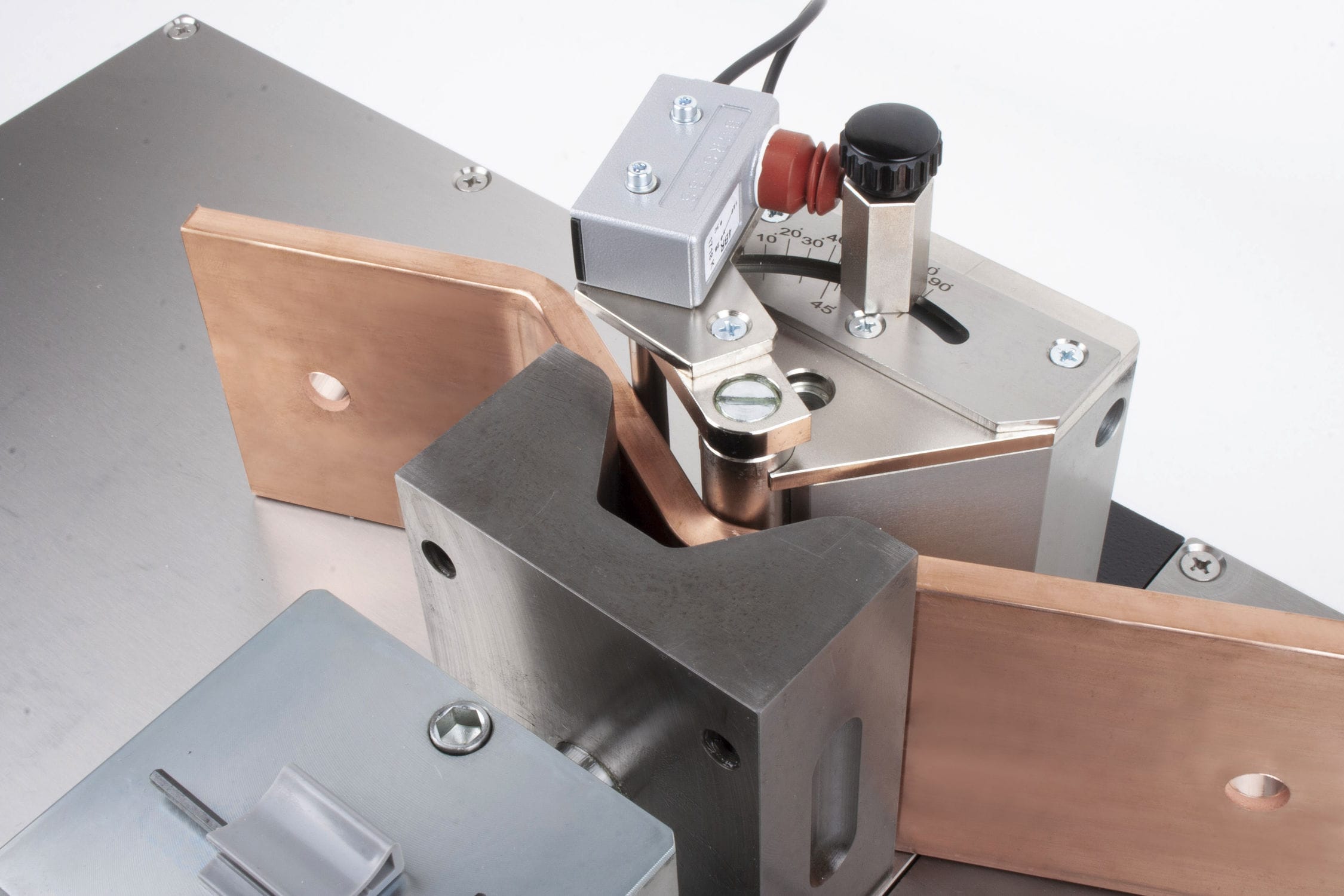 Semi-automatic punching machine / hydraulic / bending / universal ...