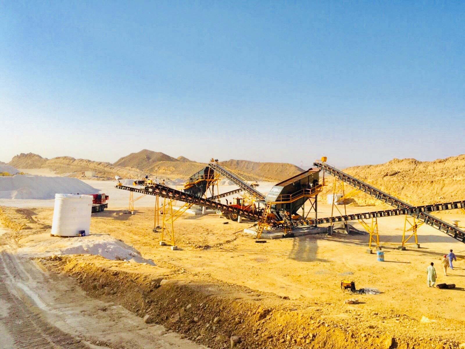 Vibrating screener - TE series - Fabo Crushing Screening & Concrete ...