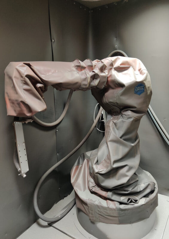 Shot blasting robot protective cover - EVO_blast - EVOTEC - for machine ...