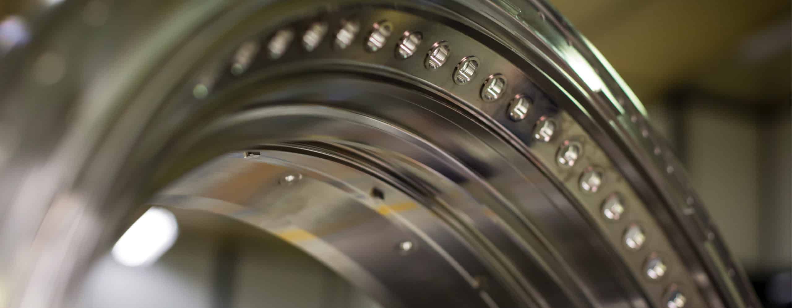 Stainless steel machining - Mecachrome - aluminum / titanium / Inconel