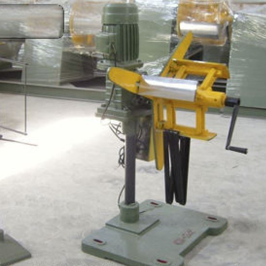 Motorized decoiler - CR-200 - Shenzhen Hong-Er Machine Equipment Co ...