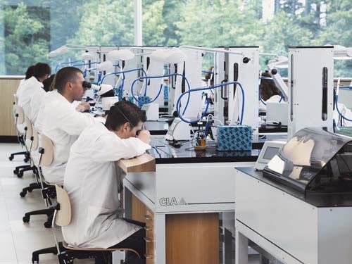 Semi-automatic conveyor system - CLA Clinical Laboratory Automation SA ...