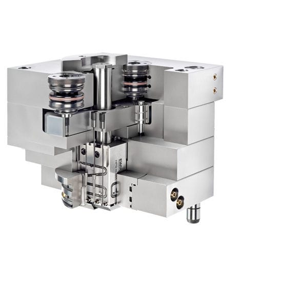 Valve gate system - EWIKON Heißkanalsysteme GmbH