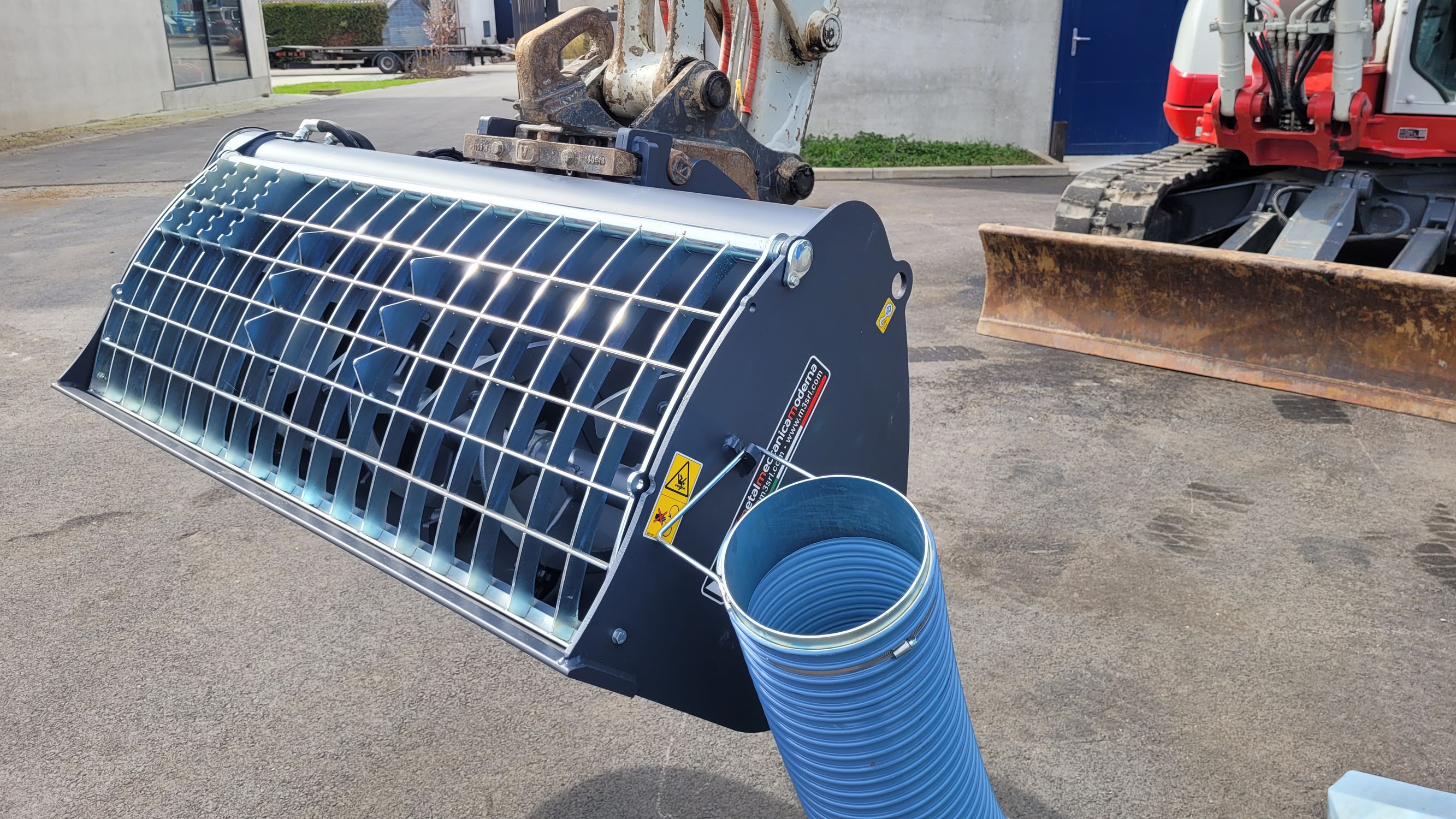 Concrete mixing bucket - BM - M3 METALMECCANICAMODERNA - for excavators ...