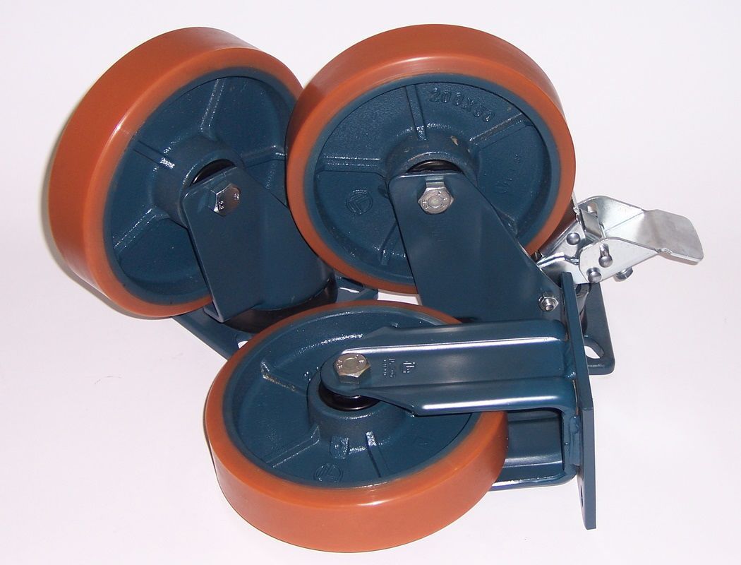 Wheel with solid tire - ZETA + E70 series - LAG SPA - cast iron ...