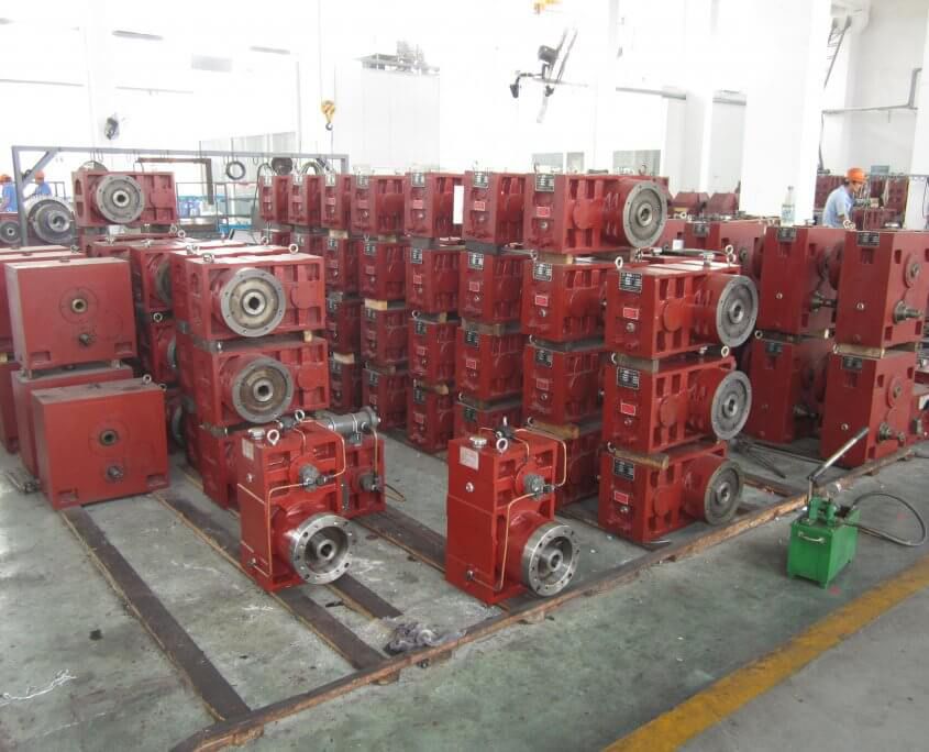 Helical gear gearbox - kngear - parallel-shaft / 20 - 50 Nm / > 10 kNm