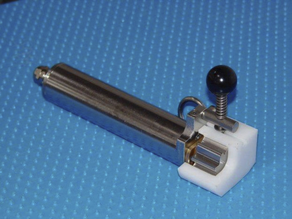 Handheld pinbone remover - EM10 - Kaj Olesen AS - for salmon / for trout