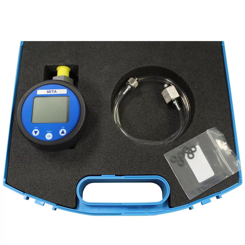 Pressure calibrator - 91662-0 - Stanhope-Seta - portable / digital