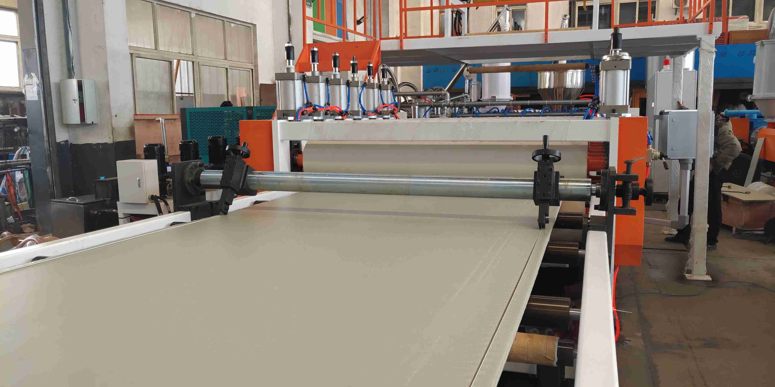 Sheet extrusion line - GPM Machinery (Shanghai) - for thermoplastics ...