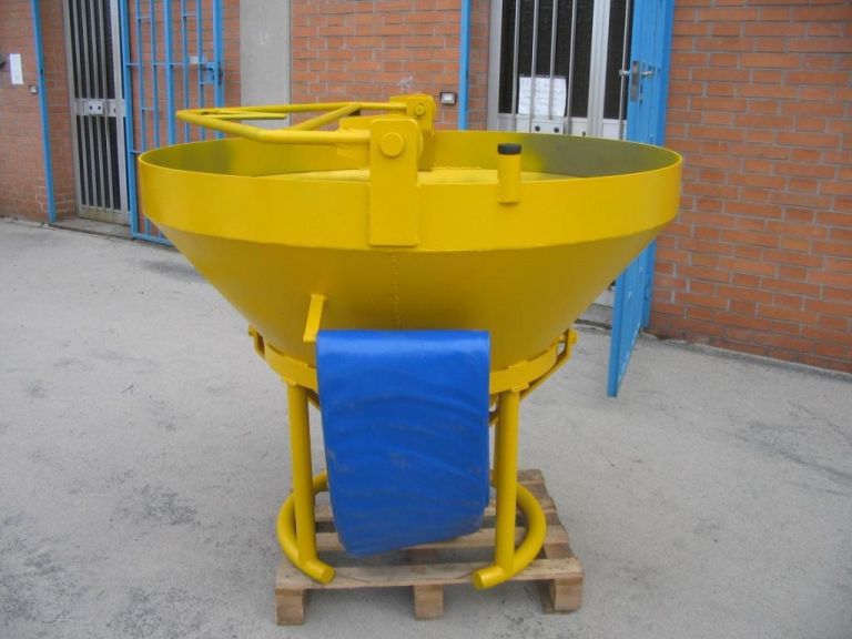 Concrete mixing bucket - CSC SRL