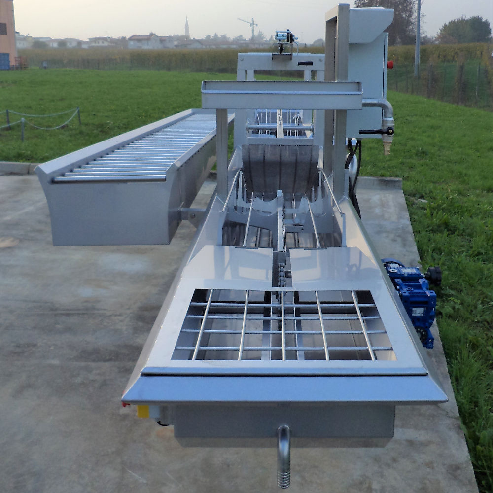 Immersion food washing machine - LCI - Favrin S.r.l. - for vegetables ...