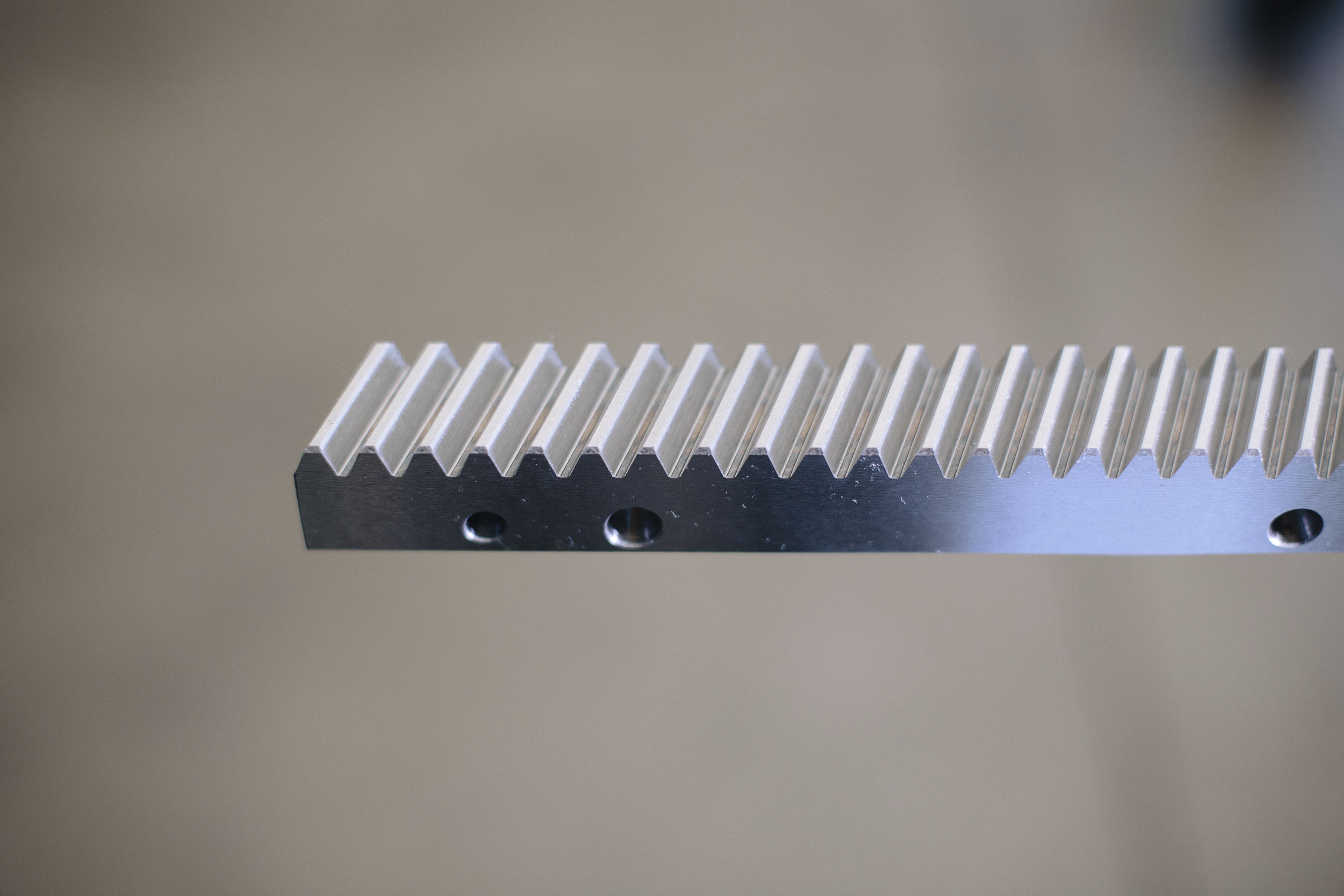 Helical-toothed gear rack - DSF Series - Molinati - precision / machined