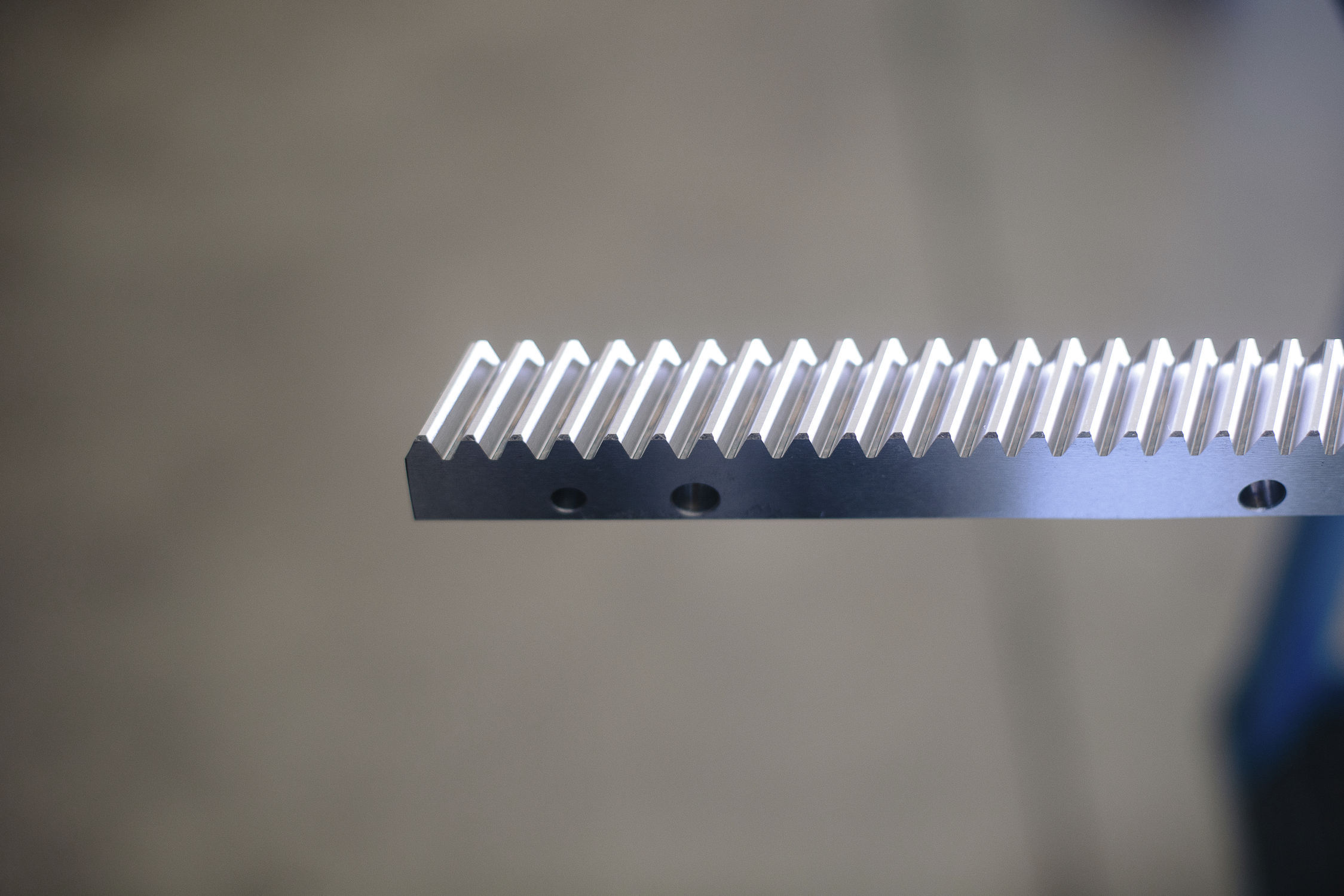 Helical-toothed gear rack - DSC246 Series - Molinati - precision ...