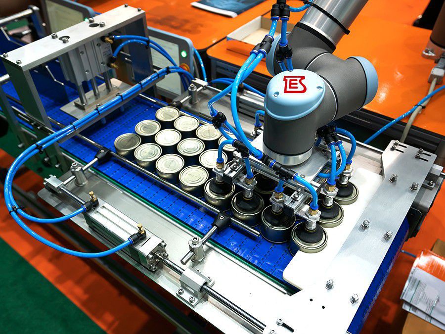 Robotic assembly line - TES STM GROUP