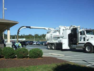 Vacuum-loader truck - 18 cu yd (13.8 m3) | Supersucker® - Super ...
