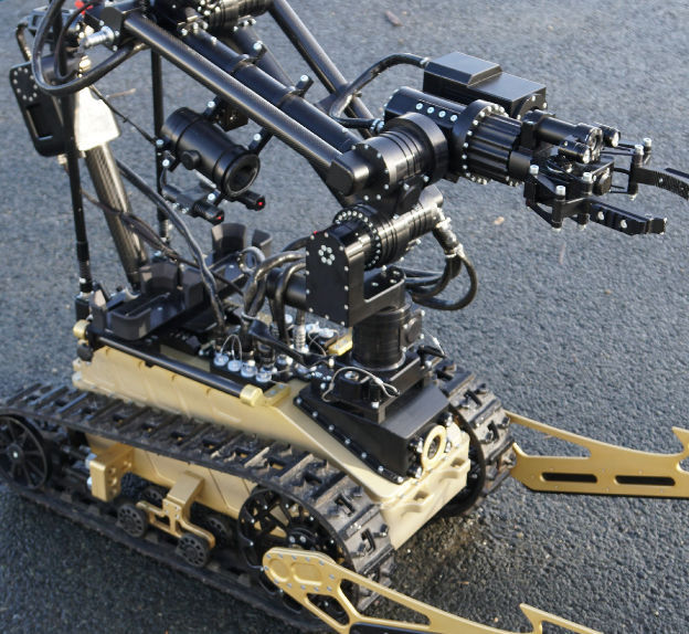 Hazardous environment inspection robot - ATRAX - Shark Robotics (Shark ...