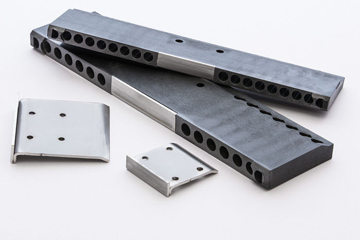 Metal insert overmolding - HTP Europe - thermoplastic / for electronics