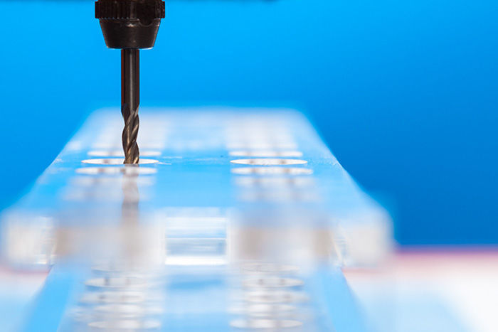 Plastic turning machining - HTP Europe - for aeronautics / prototyping ...