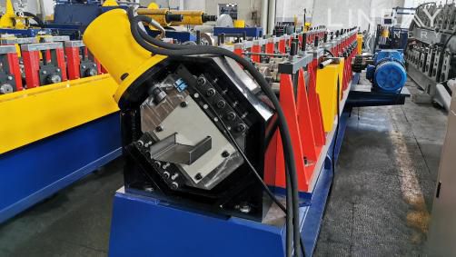 Box beam roll forming machine - WUXI LINBAY MACHINERY CO.,LTD - fixed type