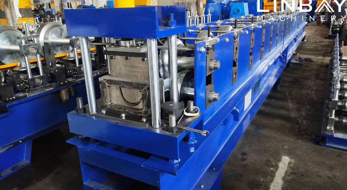 Roof gutter roll forming machine - WUXI LINBAY MACHINERY CO.,LTD ...
