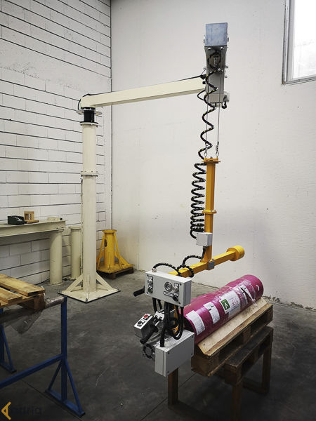 Coil lifting beam - BFG 150 - Adria Manipulatorji - for pipes ...