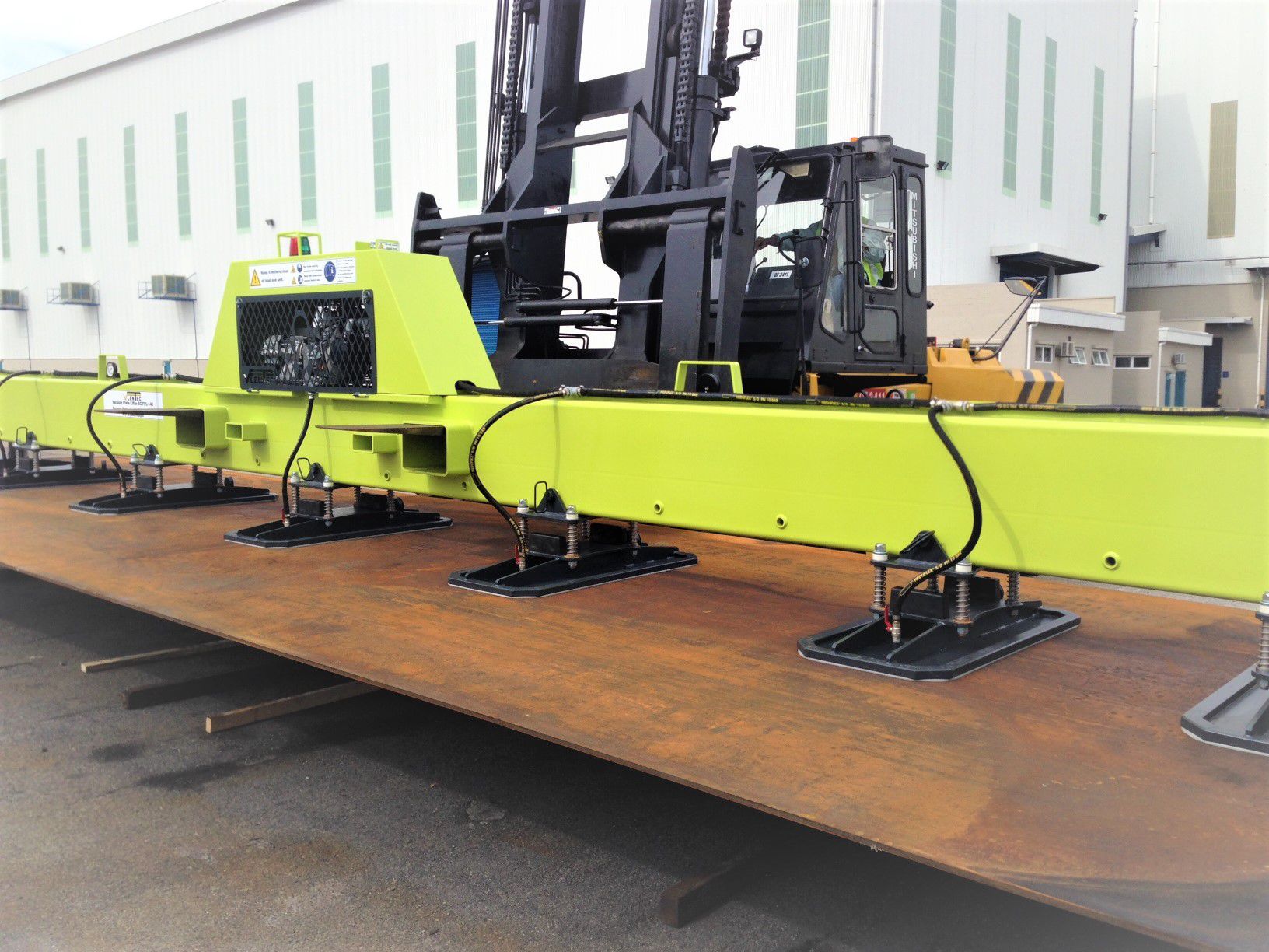 Metal sheet vacuum lifting device - Vlentec - for aluminum plate ...