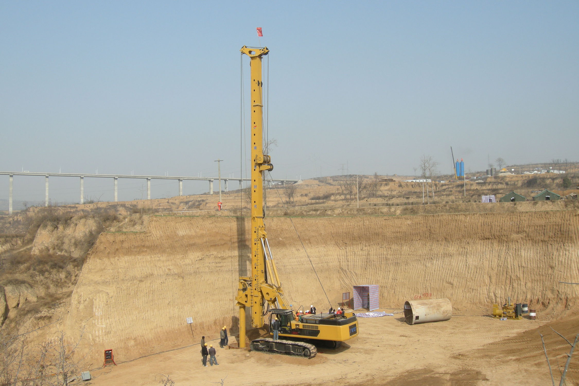 Rotary drilling rig - TR120D - SINOVO HEAVY INDUSTRY CO., LTD ...