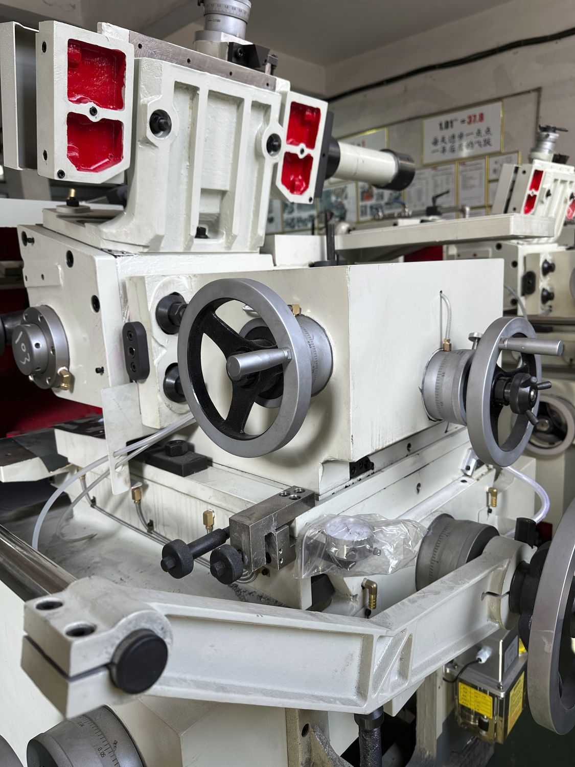 Centerless grinding machine - GY-455A-205 - Ningbo CCMS Industrial Co ...