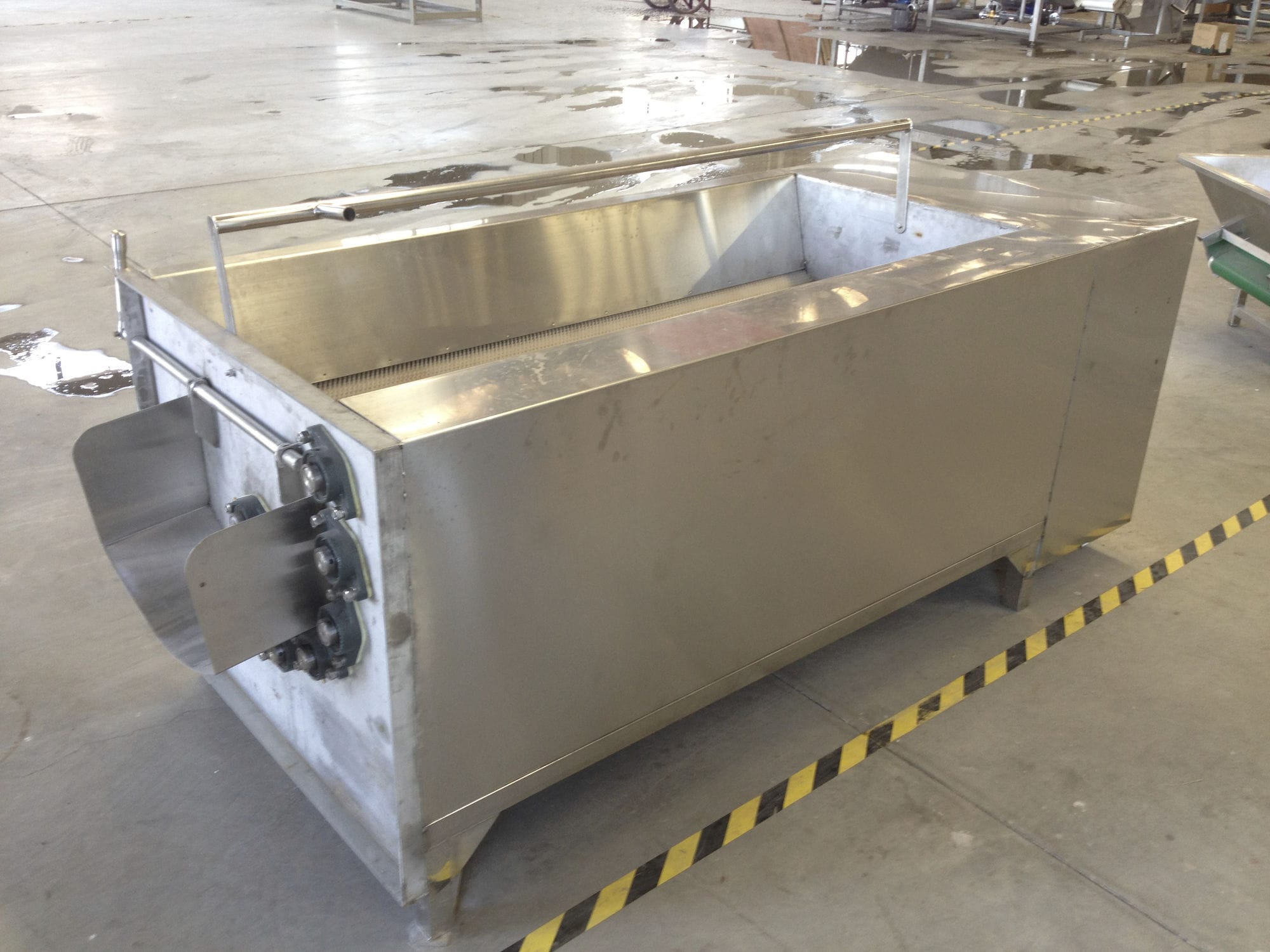 Carrot peeler-washer-scrubber - HXJ-10G - SHAOXING WALLEY FOOD ...