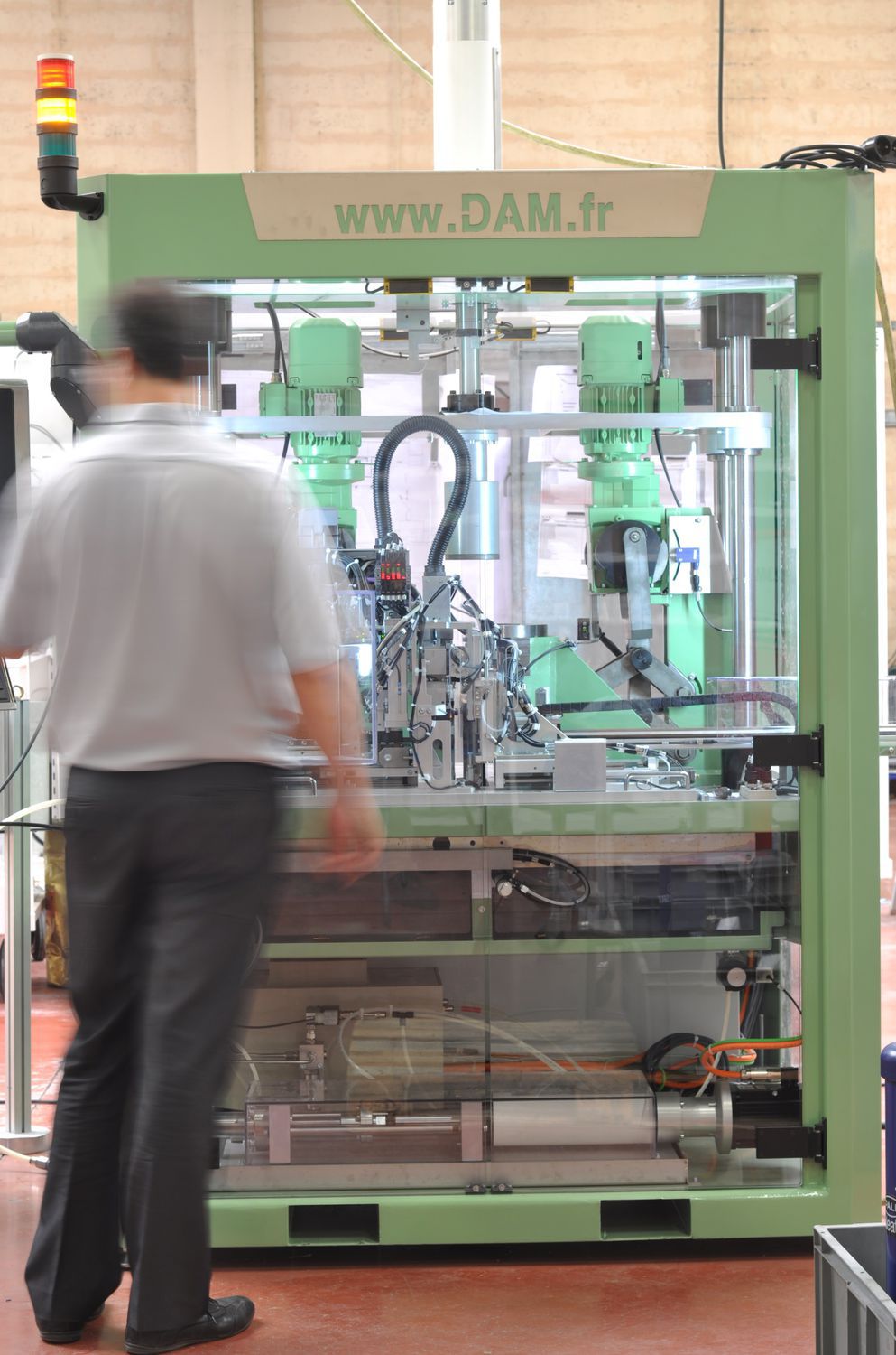 Hydroforming machine - DAM Group