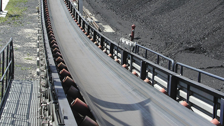 Steel conveyor belt - Trelleborg Seals & Profiles - cement / paper / wood